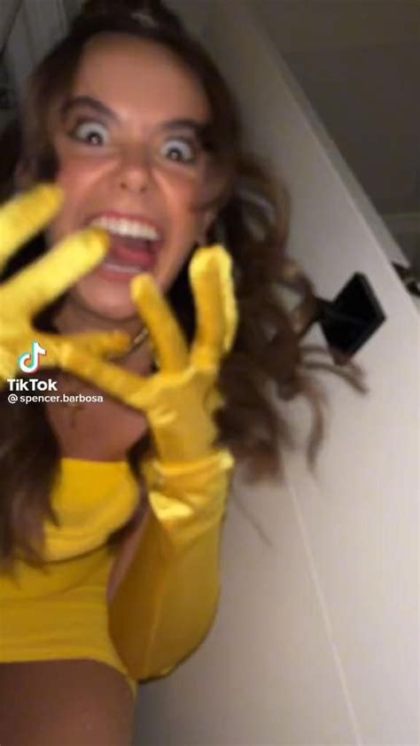 Pin De Anna Santellano En Quick Saves [video] Ropa