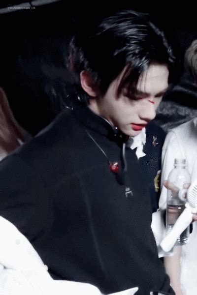 黄铉辰 堆糖，美图壁纸兴趣社区