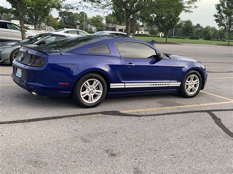 Ford Mustang 2013 Sold 2013 Ford Mustang Gt Premium In Elwood