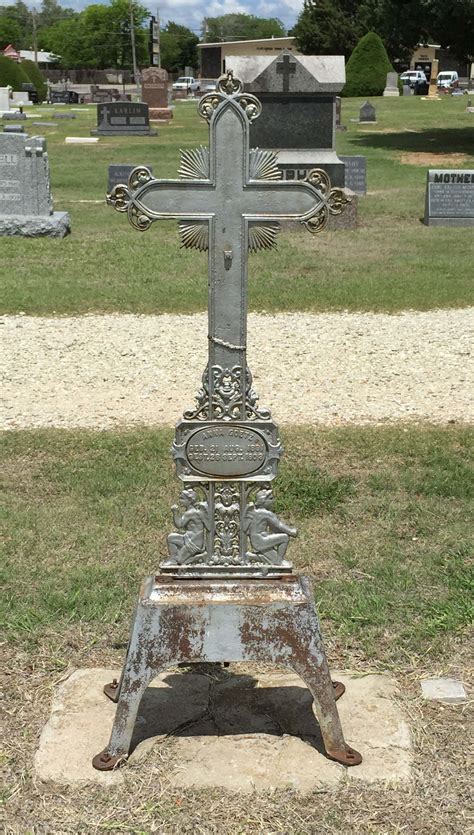 Anna Goetz 1891 1903 Find A Grave äreminne