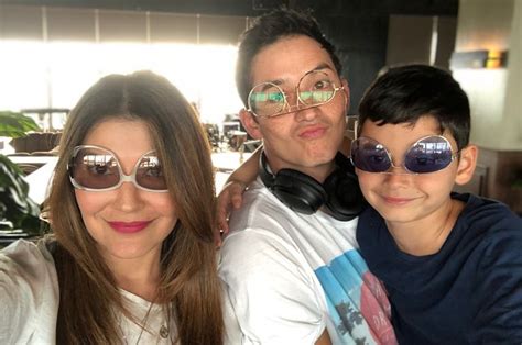 Tamara Bleszynski Kompak Dengan Mantan Suami Datang Ke Acara Hallowen Sang Putra Nova