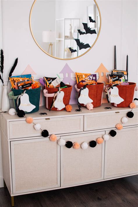 17 Diy Halloween Boo Basket Ideas The Mom Love Blog