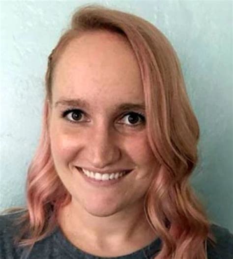 Chelsea Speck Contexture