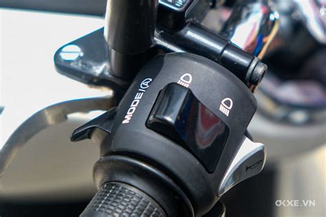 Xe Hybrid Honda Pcx E Hev Giá Gần 100 Triệu đi 50 Km Với 1 Lít Xăng