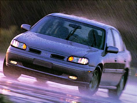 1998 Oldsmobile Cutlass Trim Levels And Configurations