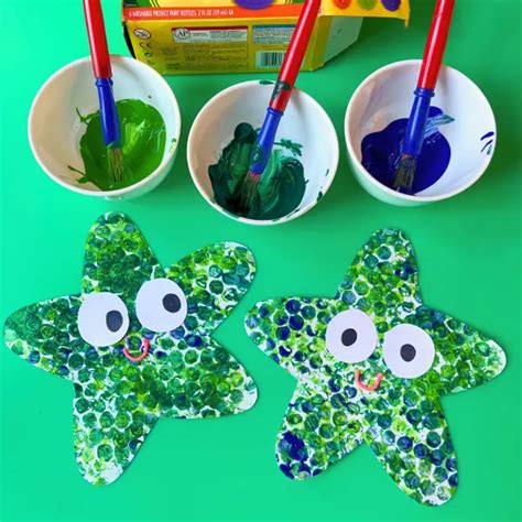 Bubble Wrap Starfish Art Friends Art Lab