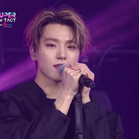 Hourly Dino On Twitter Dino 디노