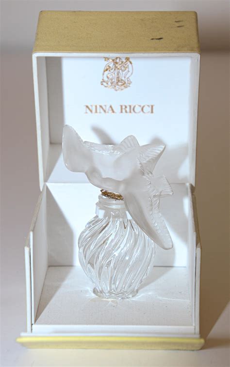 Vintage Nina Ricci Lair Du Temps Double Dove For Sale At 1stdibs