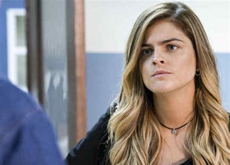 7 Hot Sexy Josette Vidal Bikini Pics