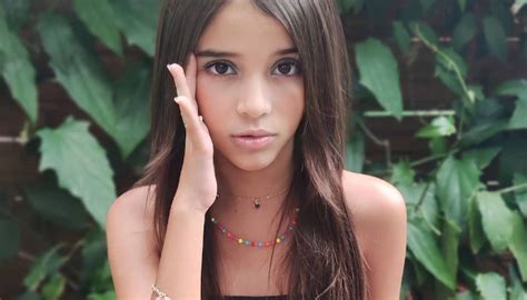 Julia Borges Mini Pack Girl Celeb Club