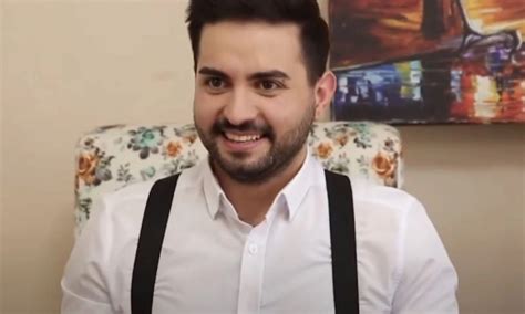 Kadir Ezildinin Hayranlarını Heyecanlandıran Haber Evleniyor Mu