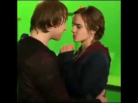 Wow Emma Watson Kissing In Harry Potterbehind The Scenes And Bloopers