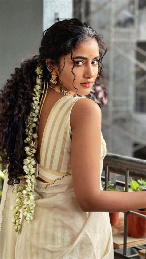 Anupama Parameswaran Curly Hair Styles Indian Hairstyles Curly Hair