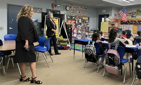 Texas Outshines California In Its Approach To Teaching English Learners