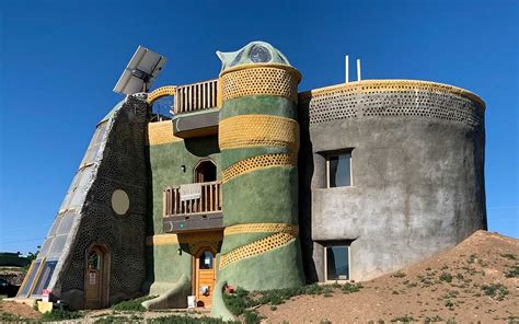 New Mexico Nomad Lifestyle Taos Earthships Earth Ships Homes