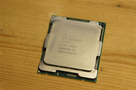 Intel Xeon W2123 36ghz Lga 2066 360 Ghz 4 Core Gebraucht In