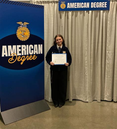 Hailey Wiles Haileywiles • Instagram Photos And Videos