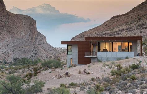 See Inside These Dazzling Desert Homes Around The World
