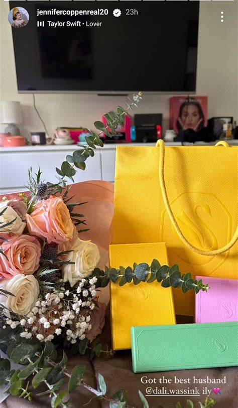 8 Potret Mesra Jennifer Coppen Dengan Suami Di Hari Valentine Disebut Hot Mom Oleh Netizen