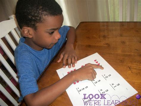 Apple Array Practice For Second Grade Look Were Learning