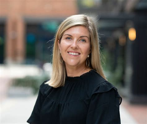 Nancy Bailey Headshot Eckel And Vaughan