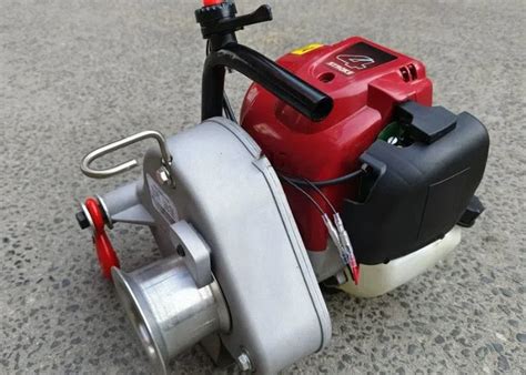 Portable Winch Gas Power Capstan Winch With Honda Engine 1t Capacity 12m Min