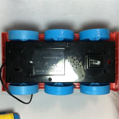 Thomas And Friends Toys Thomas And Friends Stop Go Rc Wired Remote Control Train Brand Euc