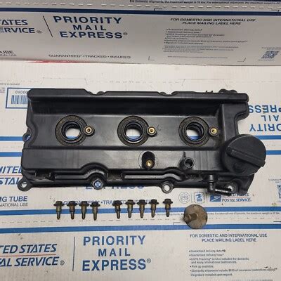 05 12 Nissan Pathfinder V6 40l Engine Valve Cover Left Side Oem