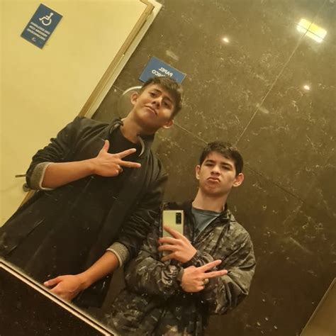 Valentino Natolla Valennatolla • Threads Say More