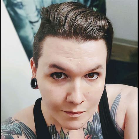 Professional Game Master Freydis Startplaying