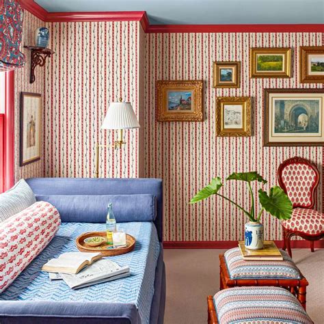 Why Your Gallery Wall Might Look Better With Mismatched Frames