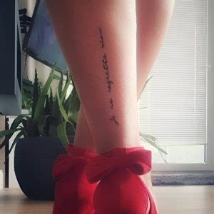 20 Bold And Beautiful Leg Tattoos Every Woman Will Love