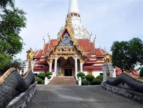 Buddhistischer Tempel In Der Thailand Insel Phuket Stockbild Bild Von