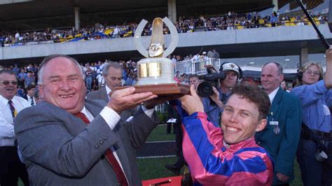 Chris Munce To Parade Golden Slipper Trophy Daily Telegraph