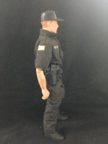 Police Officer Cop Swat Gi Joe By Hasbro 12 Inch 16 Scale Action