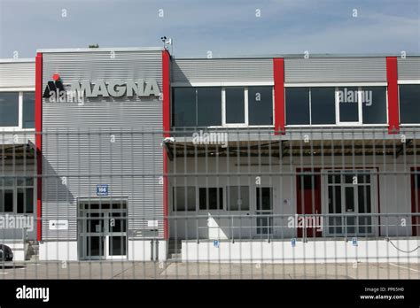 Magna International Logo