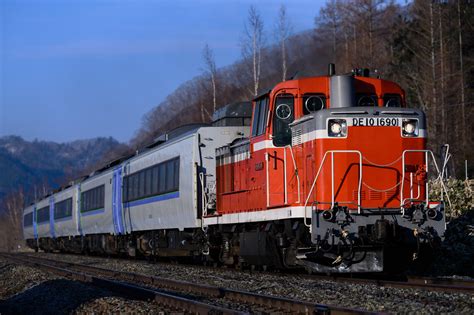 Jr Hokkaido Class De10 1500 And Class Dc183 Kato Flickr
