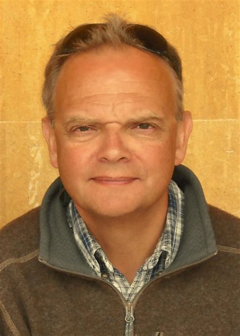 Tim Ecott — Farlit