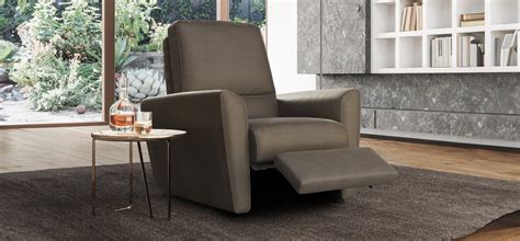 Aiola Fauteuil En Tissu Moderne Et élégant Poltronesofà