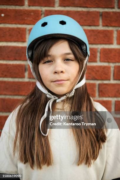 Recess Wall Photos And Premium High Res Pictures Getty Images
