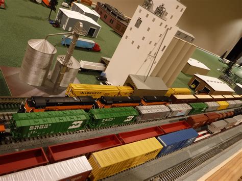 Grain Elevator N Scale Model Trains Model Train Sets Model Trains