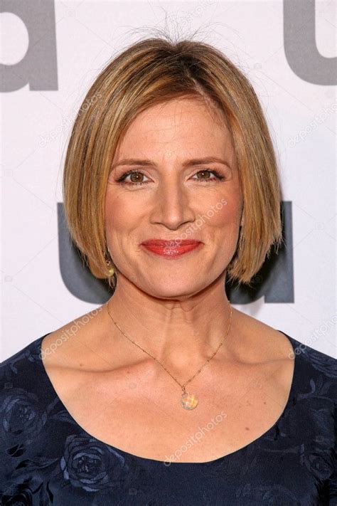 Kirsten Nelson