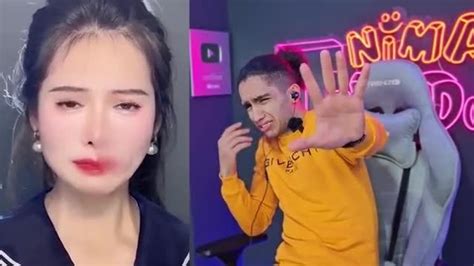 دخترها و میکاپ های پشم ریزون اینا دیگه خیلی عجیبن نماشا