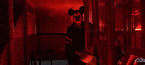Mickey Mouse Vira Assassino Em Filme De Terror Veja O Trailer Jovem Nerd