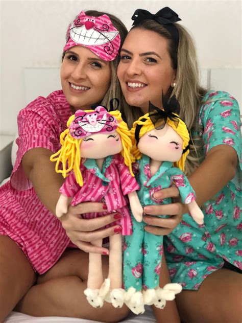 Pin De Saron Miranda Em E As Bonecas Bonecas Dolls Bonecas Bonecas