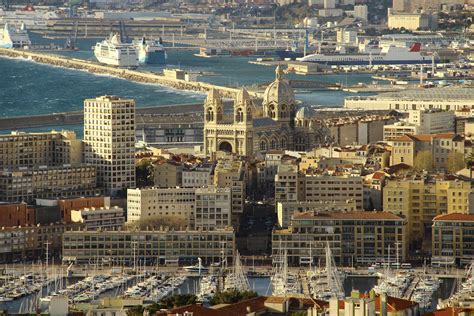 Marseille Kreuzfahrt Hafenterminal Meine Landausflüge