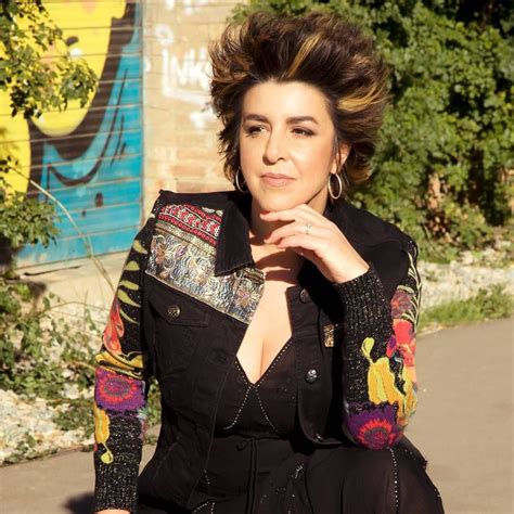 Amparo Sánchez Songs Events And Music Stats