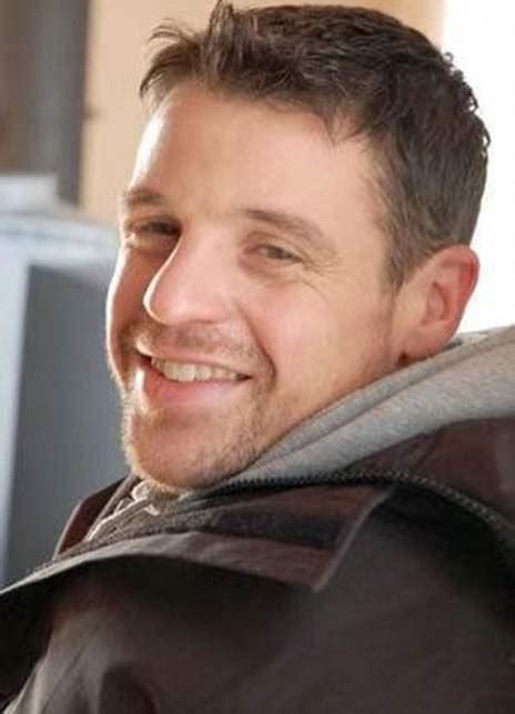 Dickon Tolson百度百科