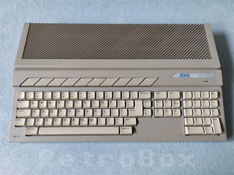 Retro Computers Atari 1040 Stfm