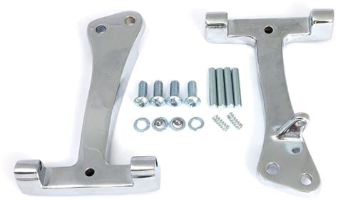 Doss Passenger Floorboard Mount Bracket Set In Chrome Finish For Harley